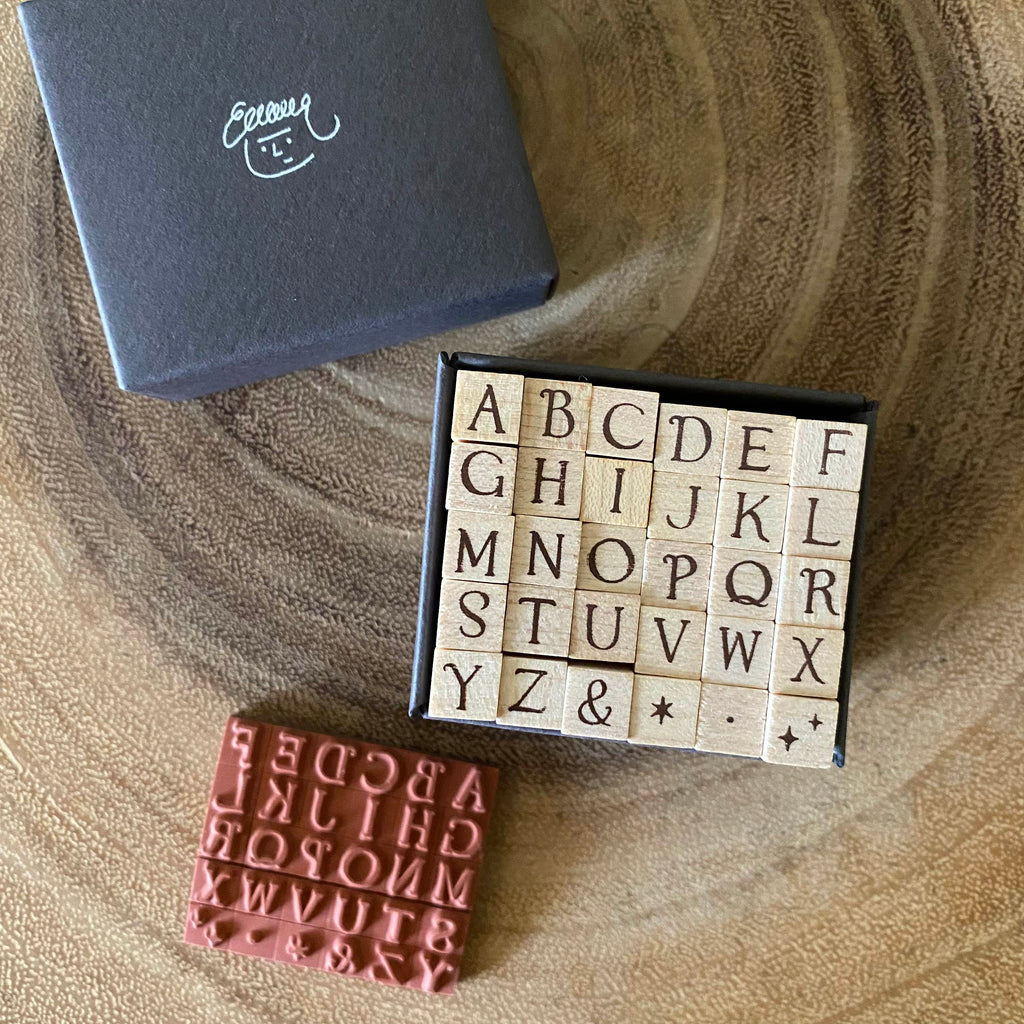 Yeon Charm Stamp Set, Alphabet | Yeon Charm印章組, 字母 – a blank note